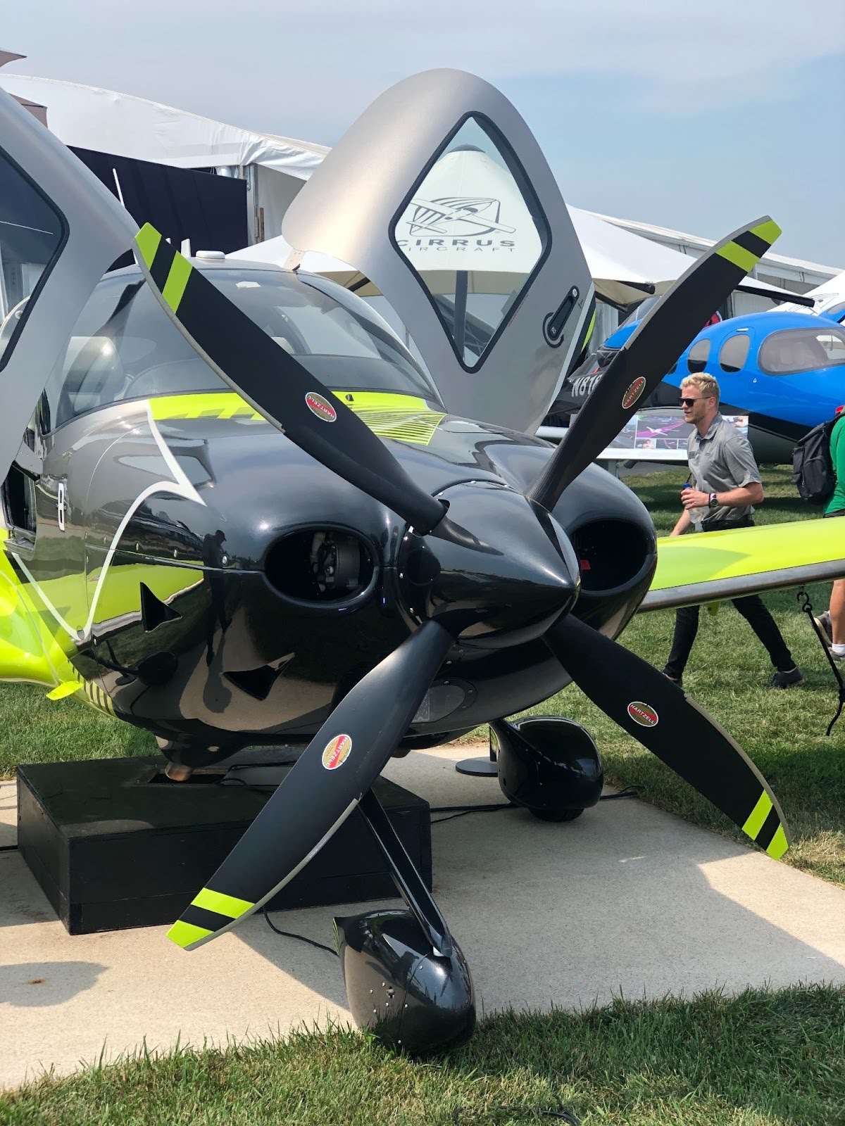 Partner Spotlight: Cirrus Aircraft - Hartzell Propeller